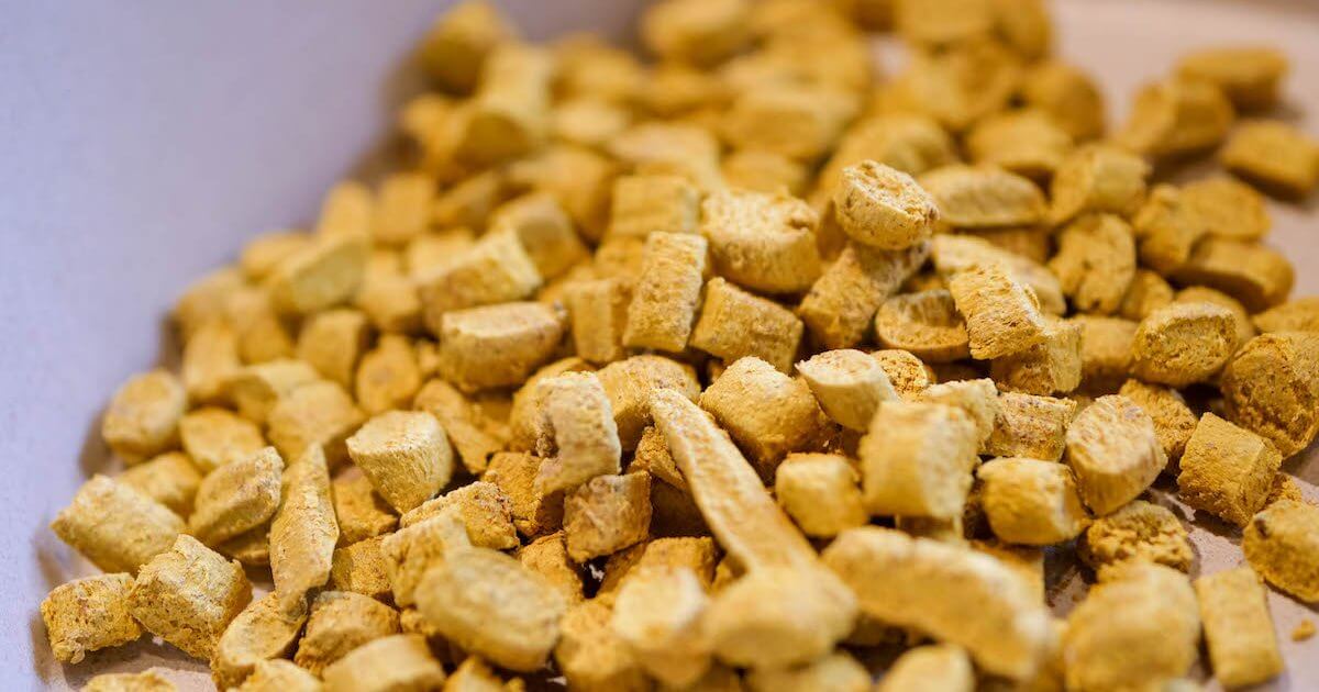 CXP | 国際的な森林認証 PEFC を取得した、林業副産物を原料とするプラスチック代替木材。 | MTRL by FabCafe ...